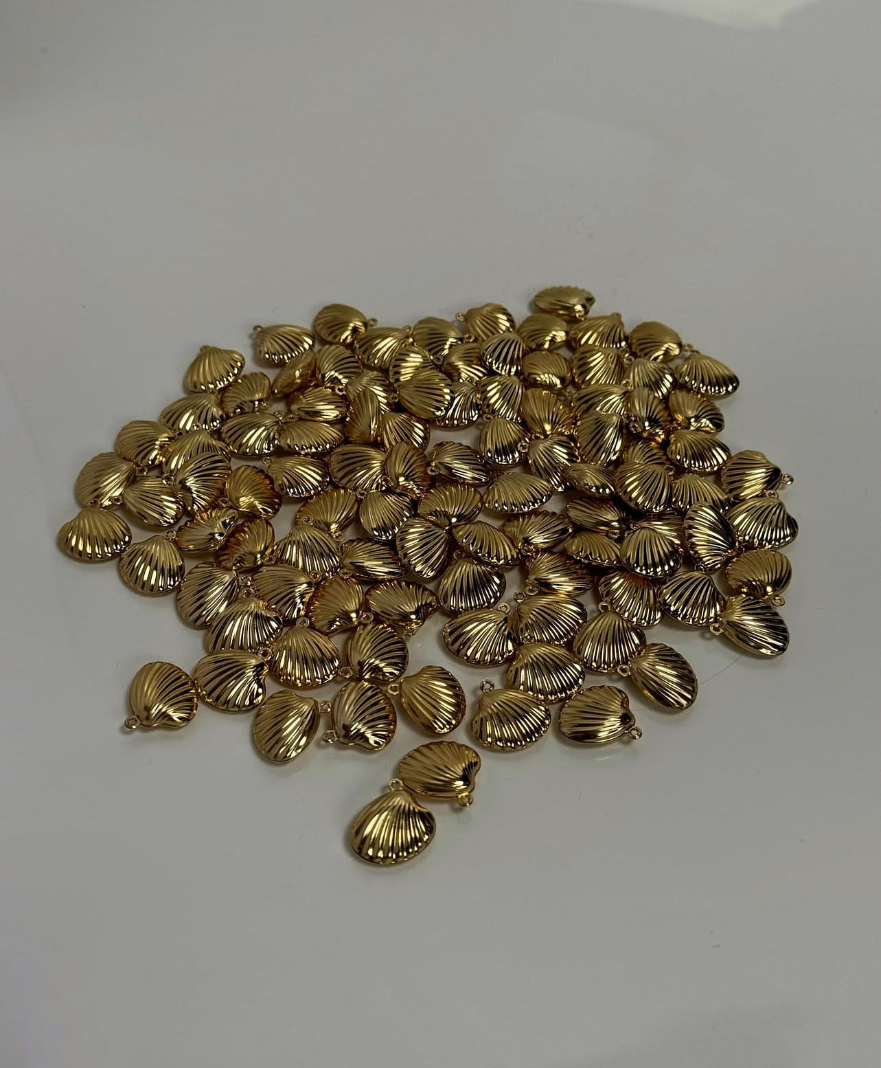 Seashell – Bling By Rida